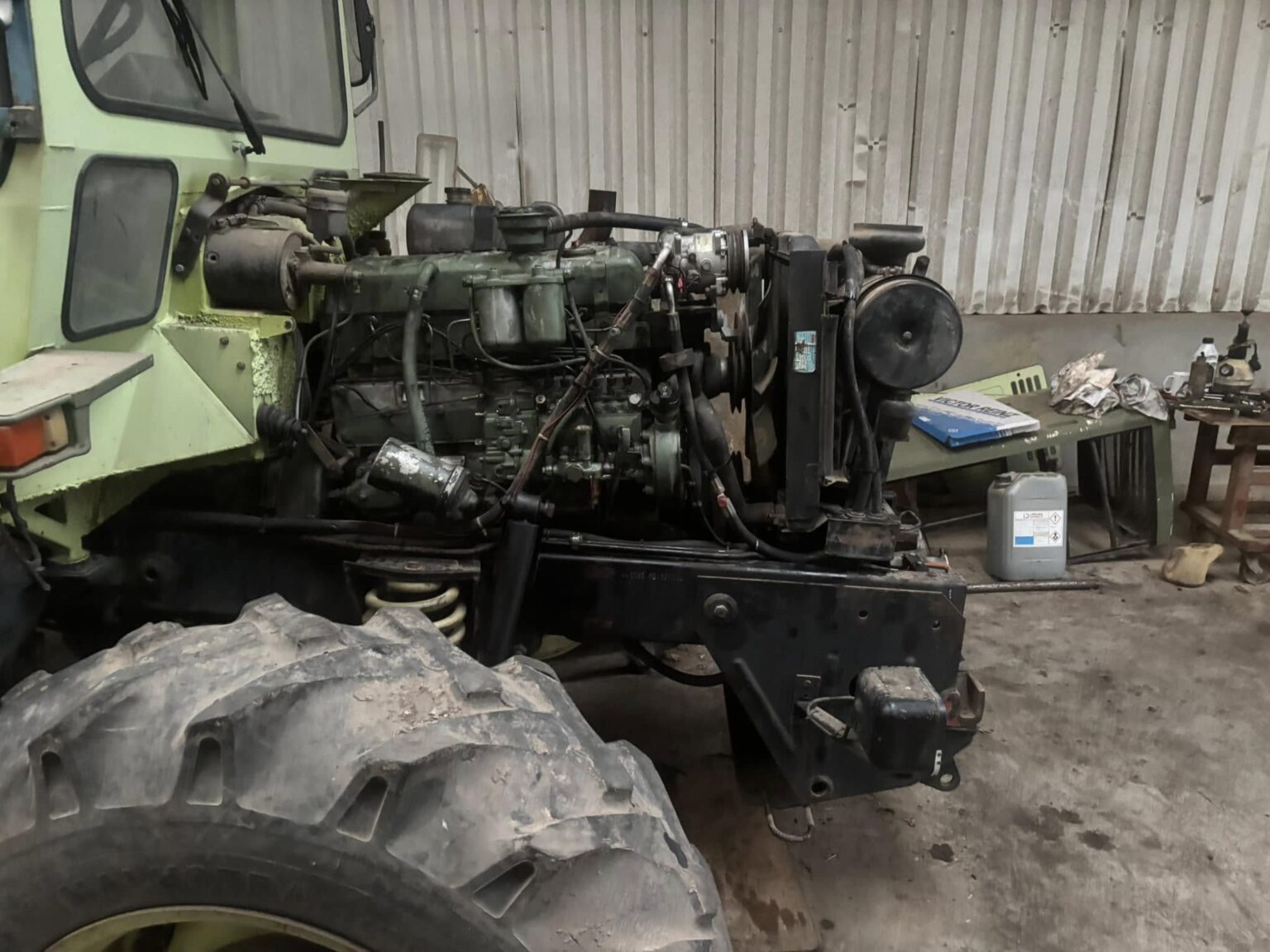Mercedes MB 1000 tractor rebuild - Conservation Contractors
